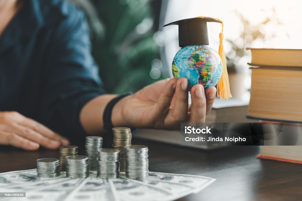 11 Easy Ways to Lower College Costs | TeenLife